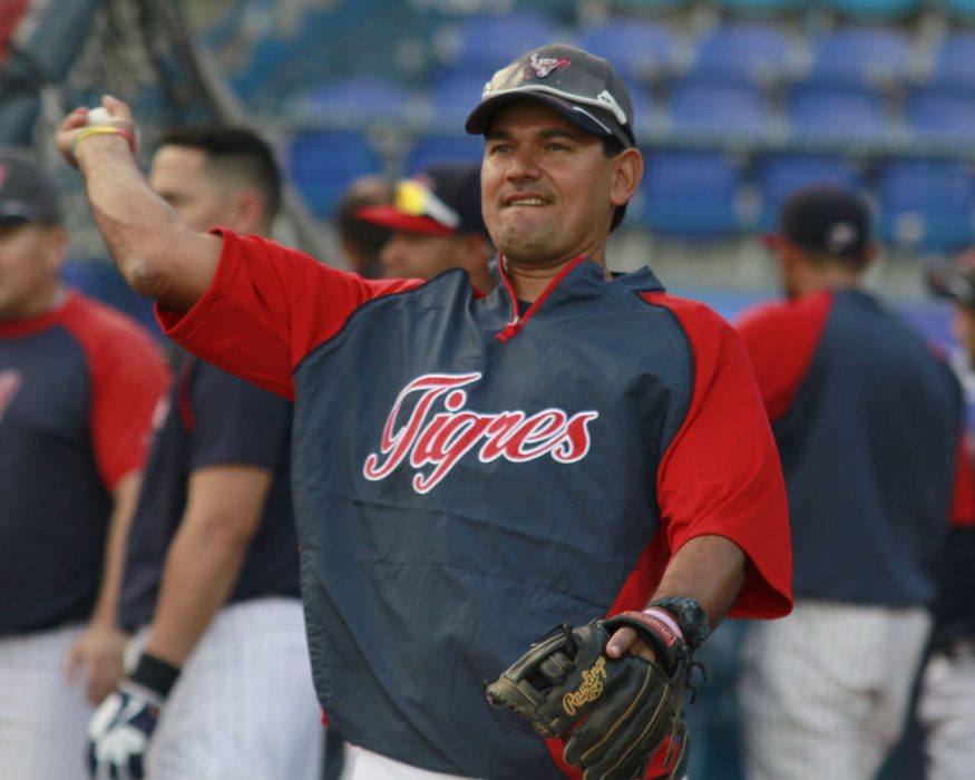 ¡VA A LA PREMIER 12! Carlos Subero es el nuevo mánager de la selección ...