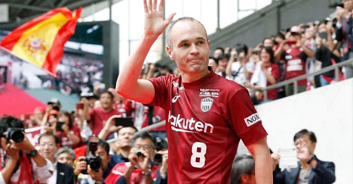 ¡VEA AQUÍ EL TRÁILER! Iniesta: "El Héroe Inesperado" en un documental ...