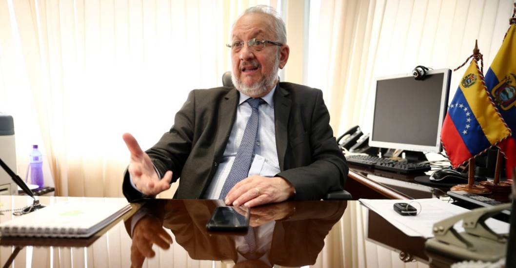 ¡PUNTO DE VISTA! Pedro Sassone: La migración venezolana fue construida ...