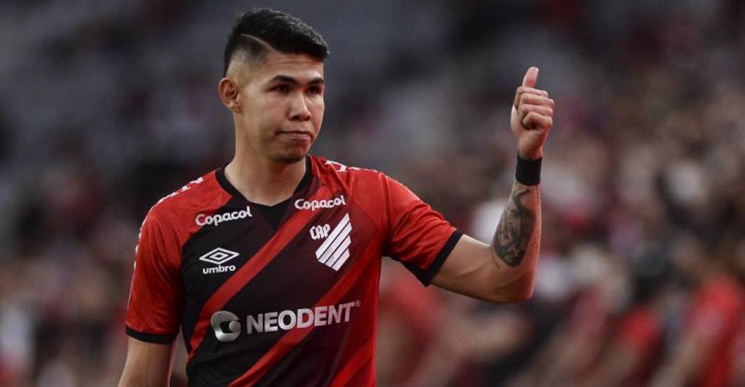 ¡ARMA UN TRABUCO! Internacional de Brasil anuncia al defensa colombiano ...