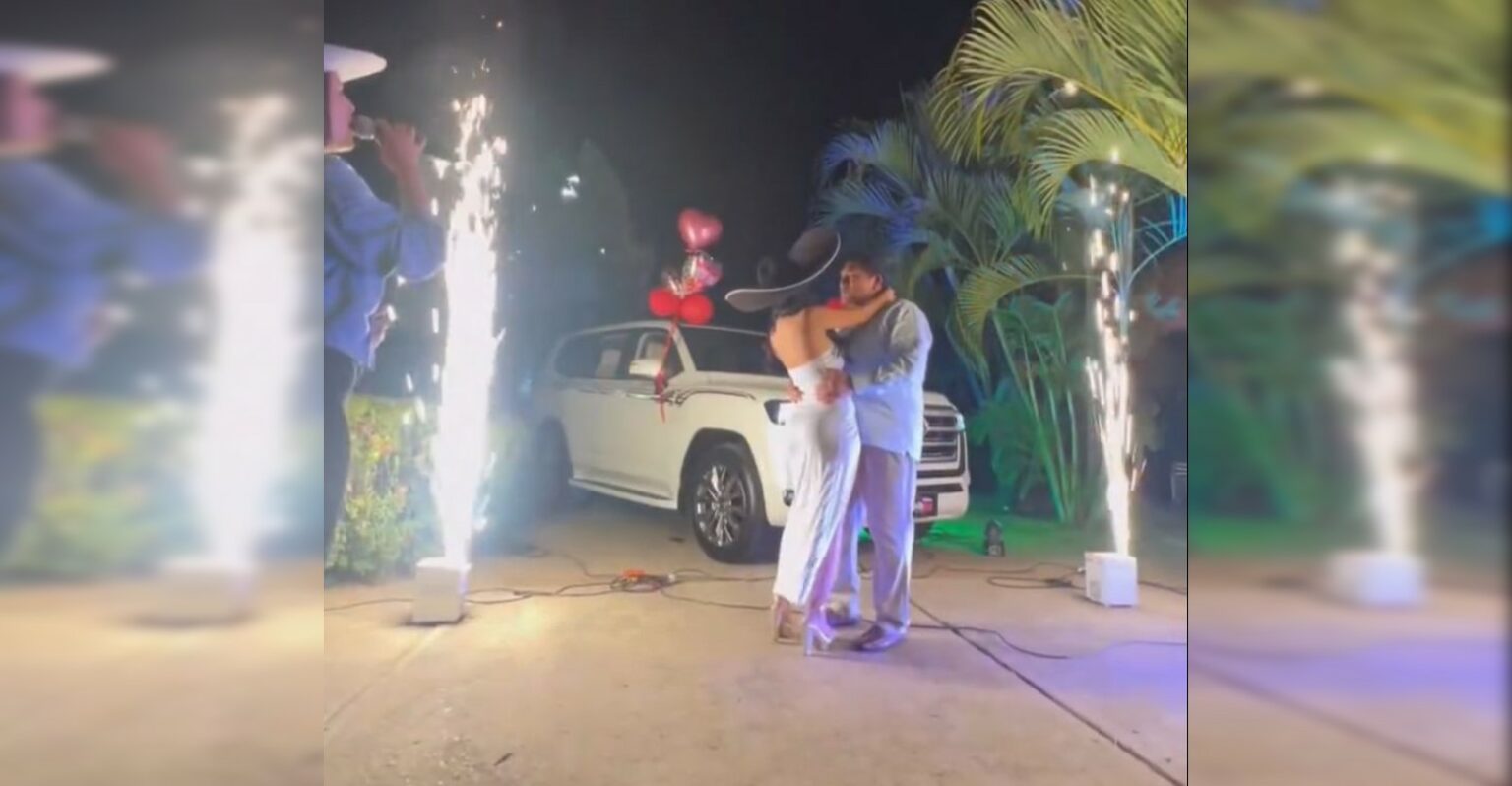 ¡QUE DETALLAZO! Poncho Zuleta le dio su primer regalo a su novia y la sorprendió con una ...