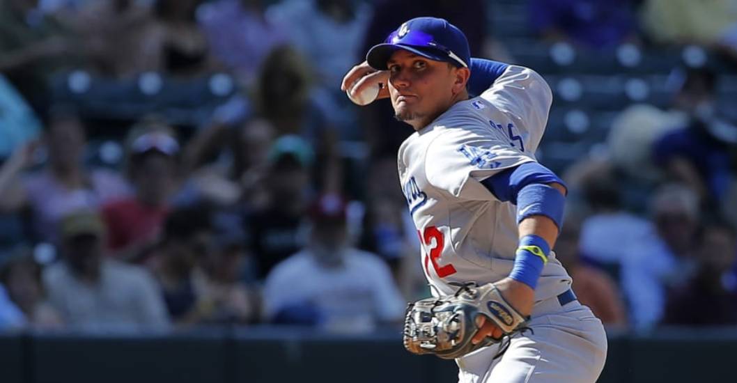 ¡CAMBIOS EN EL LINE UP! Miguel Rojas titular en el sexto juego de Serie ...