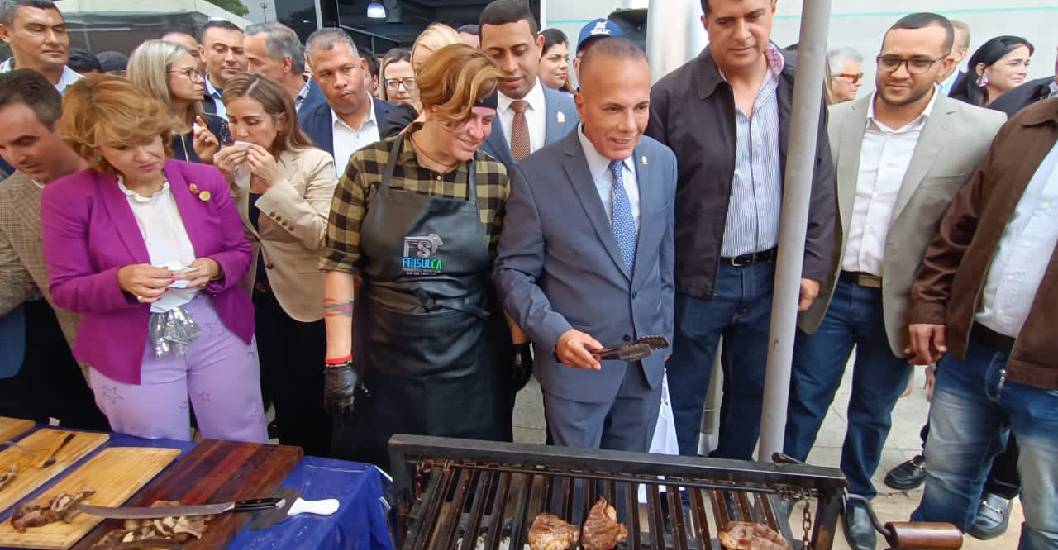 ¡ATRAER INVERSIONES! Gobernador Rosales: "Agenda del Zulia Productivo ...