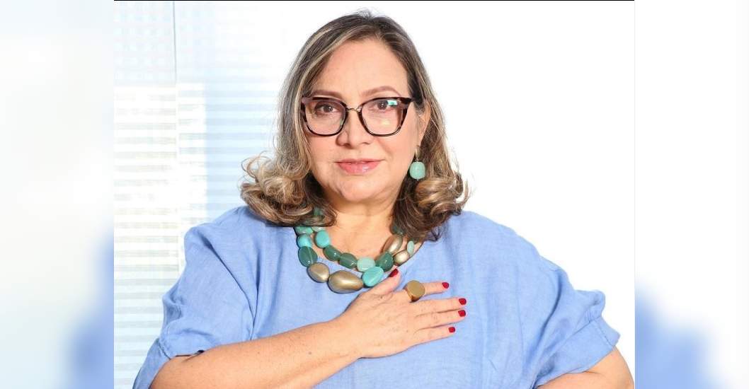 ¡QUÉ RICO CUANDO LLEGO A VENEZUELA Y ME INVITAN HACER MI MONÓLOGO! Elba ...