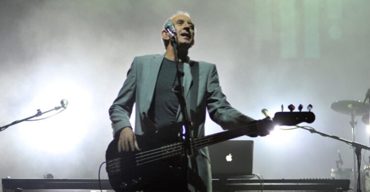 ¡ADIÓS A UN ÍCONO DEL POP! Fallece Chris Cross bajista de la banda ...