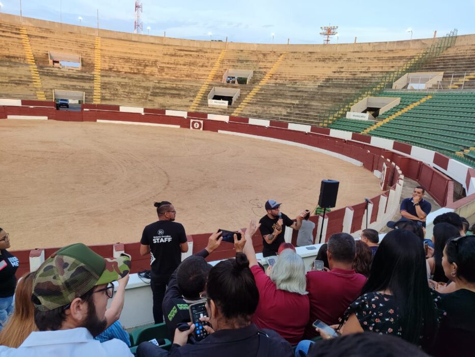 ¡SERÁ TAMBIEN EL LANZAMIENTO DE SU ALBUM INEDITO "ESTE SOY YO ...