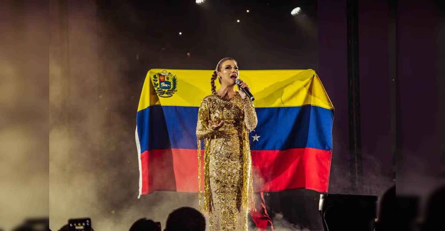 ¡CONMOVIÓ A SUS FANÁTICOS! Olga Tañón rinde homenaje a Venezuela ...