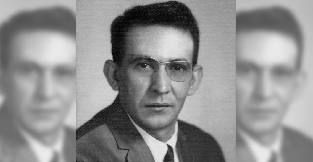 ¡DESTACADO INVESTIGADOR DEL ESPACIO SIDERAL! Al Panteón Regional restos ...