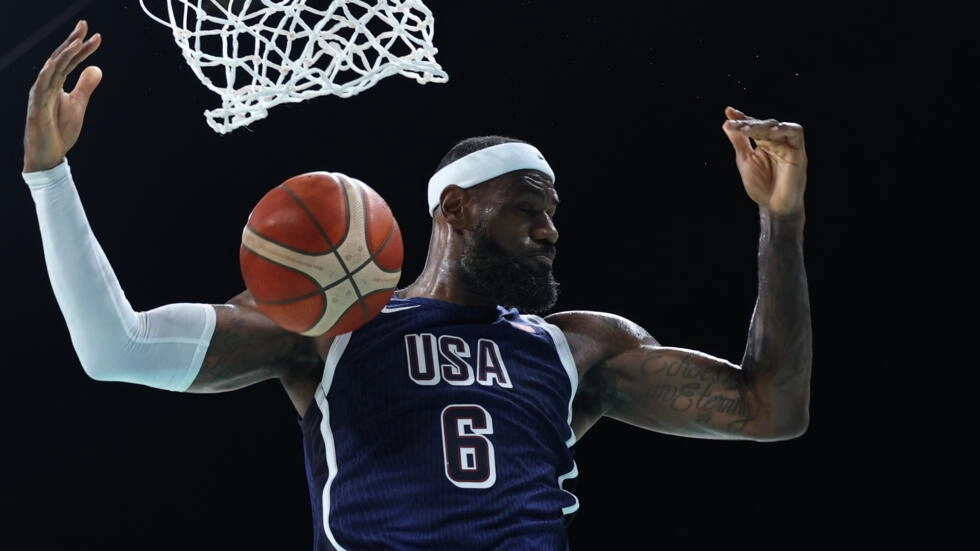 ¡PASA INVICTO A LA SIGUIENTE RONDA! Puerto Rico se rinde ante LeBron en ...