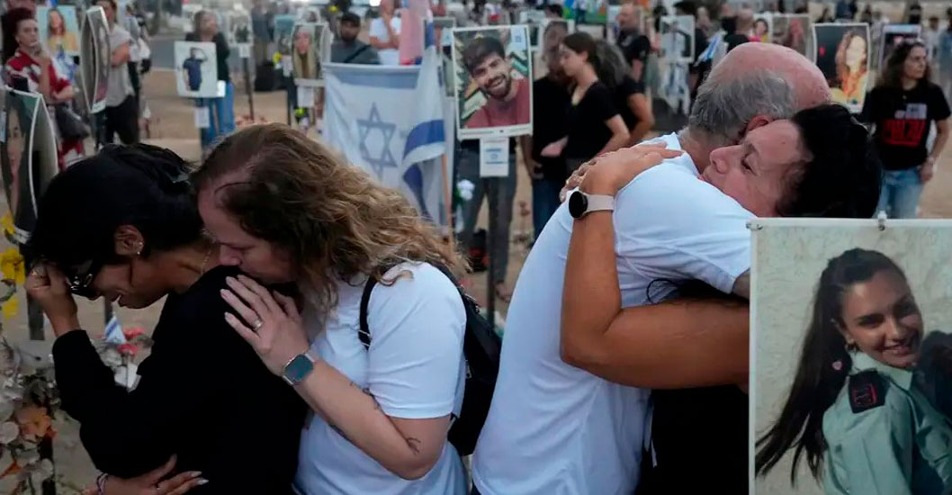 ¡CON DOLOR Y RECELO POR LA GUERRA QUE SE ASOMA! Israel conmemora primer ...