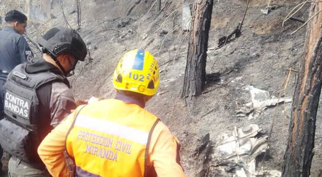 ¡IMAGENES FUERTES! Identifican los cuerpos que tripulaban la aeronave ...