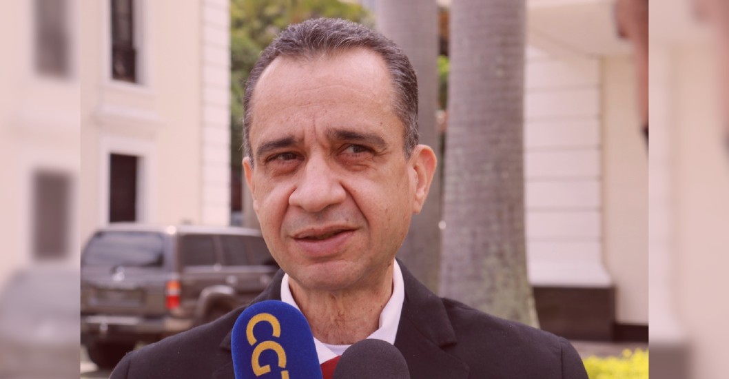 ¡TIENE SU ARGUMENTO! Julio Chávez señala que la DEA está detrás del ...