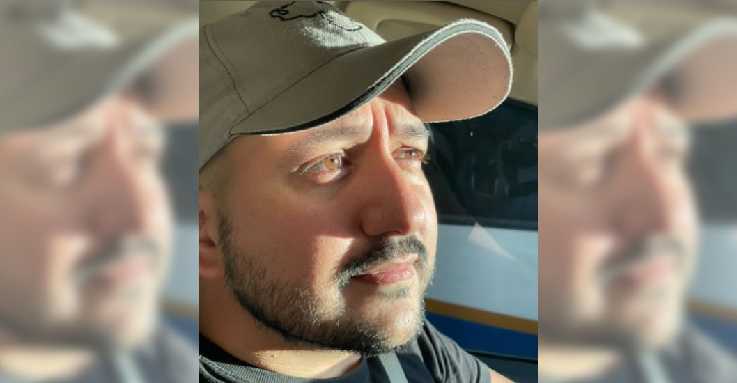 ¡SU ESPOSA HABLA POR SUS REDES! Detienen al periodista Román Camacho en ...