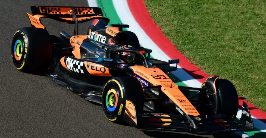 ¡LA DUPLA DE MCLAREN! Piastri y Norris dominan los libres de GP de F1 en Emilia-Romaña - Noticia ...