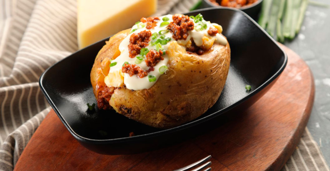 ¡COCINA AL MINUTO! Aprende a hacer esta rica papa rellena de carne ...