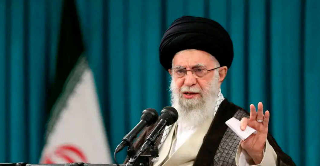 ¡LANZA ADVERTENCIA A EE.UU.! Ali Jamenei afirma que Irán nunca se ...