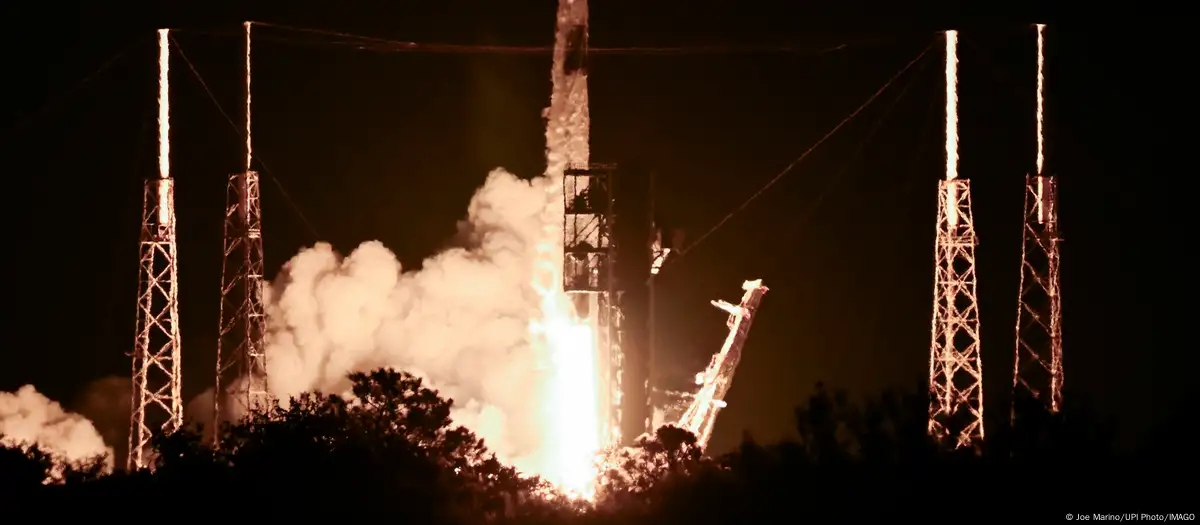 ¡PUESTO EN ÓRBITA! Israel lanza primer satélite de comunicaciones desde ...
