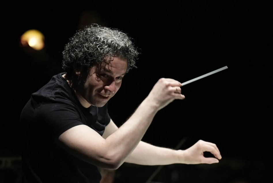 ¡HONOR AL GRAN MAESTRO! Gustavo Dudamel recibirá un homenaje del Museo ...