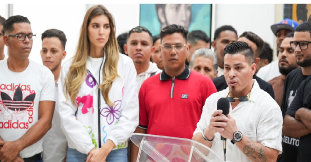 ¡GOBIERNO DA SU APOYO! Venezolanos rescatados del CECOT anunciaron ...
