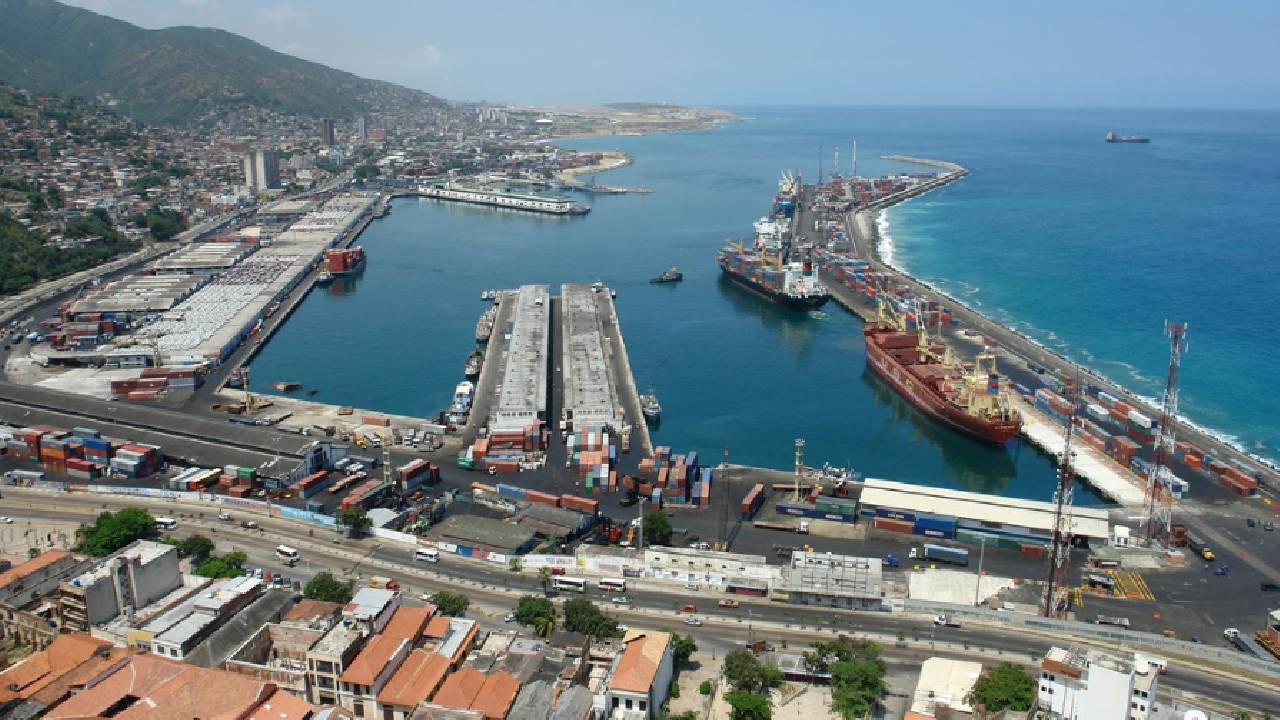 ¡PUERTOS ACTIVOS! Sector aduanero reporta aumento del volumen de cargas ...